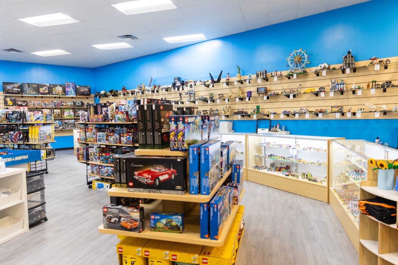 LEGO® Resale Store | Buy - Sell - Trade | Bricks and Minifigs