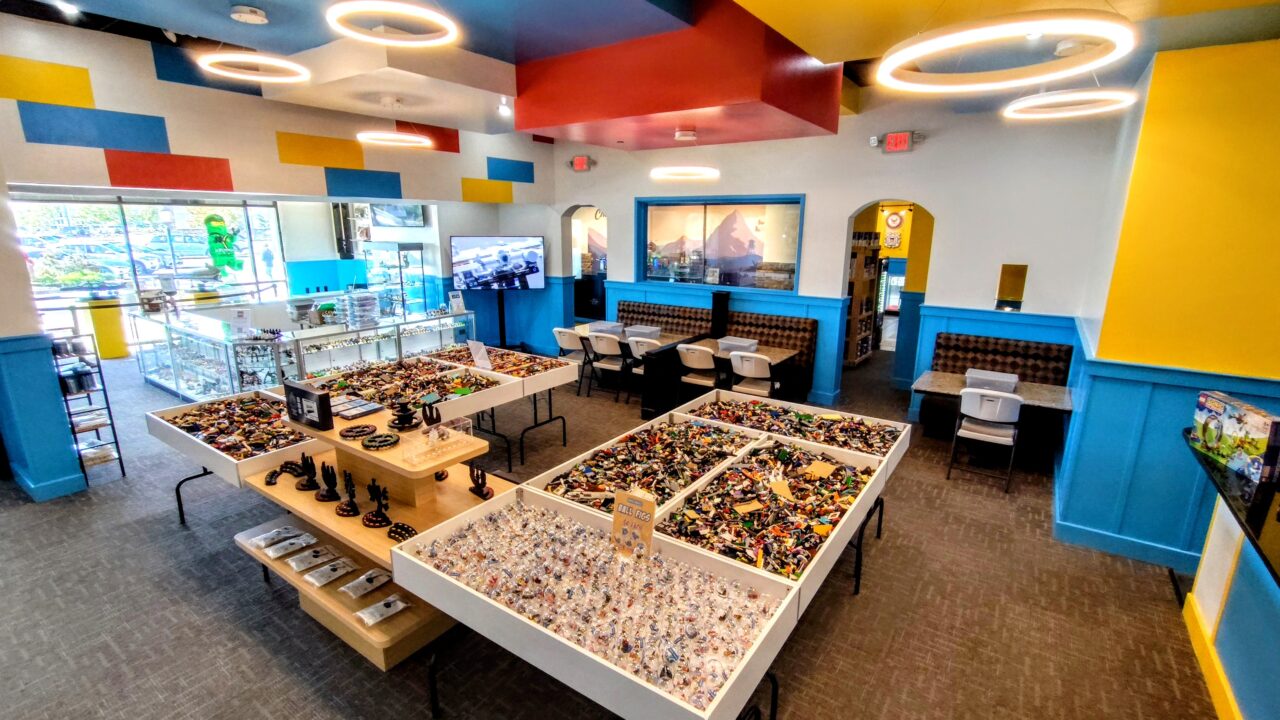 LEGO® Resale Store | Buy - Sell - Trade | Bricks and Minifigs