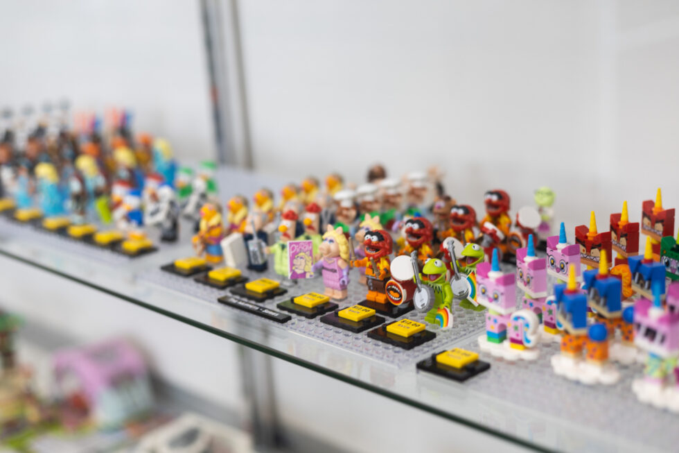 LEGO® Resale Store | Buy - Sell - Trade | Bricks and Minifigs - Fox Valley