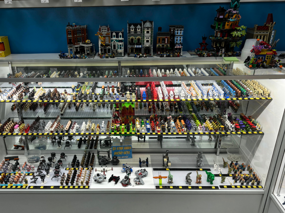 Bricks and Minifigs | Buy, Sell & Trade | LEGO products.
