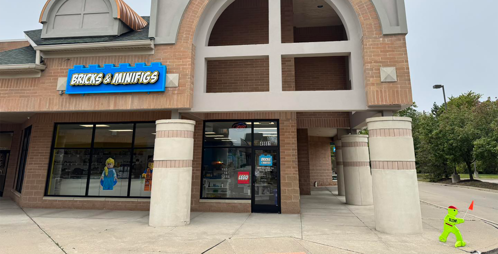 Build the Holiday Magic with LEGO® – Gift Ideas from Bricks & Minifigs ...