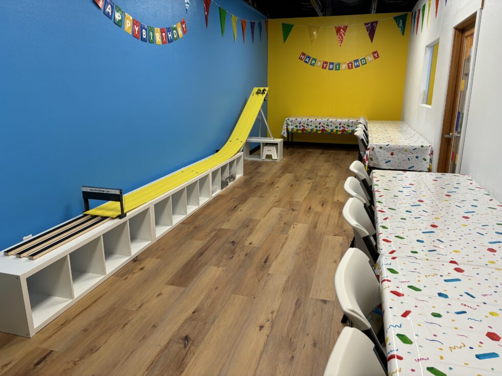 Bricks and Minifigs | Birthday Parties - Corporate Events