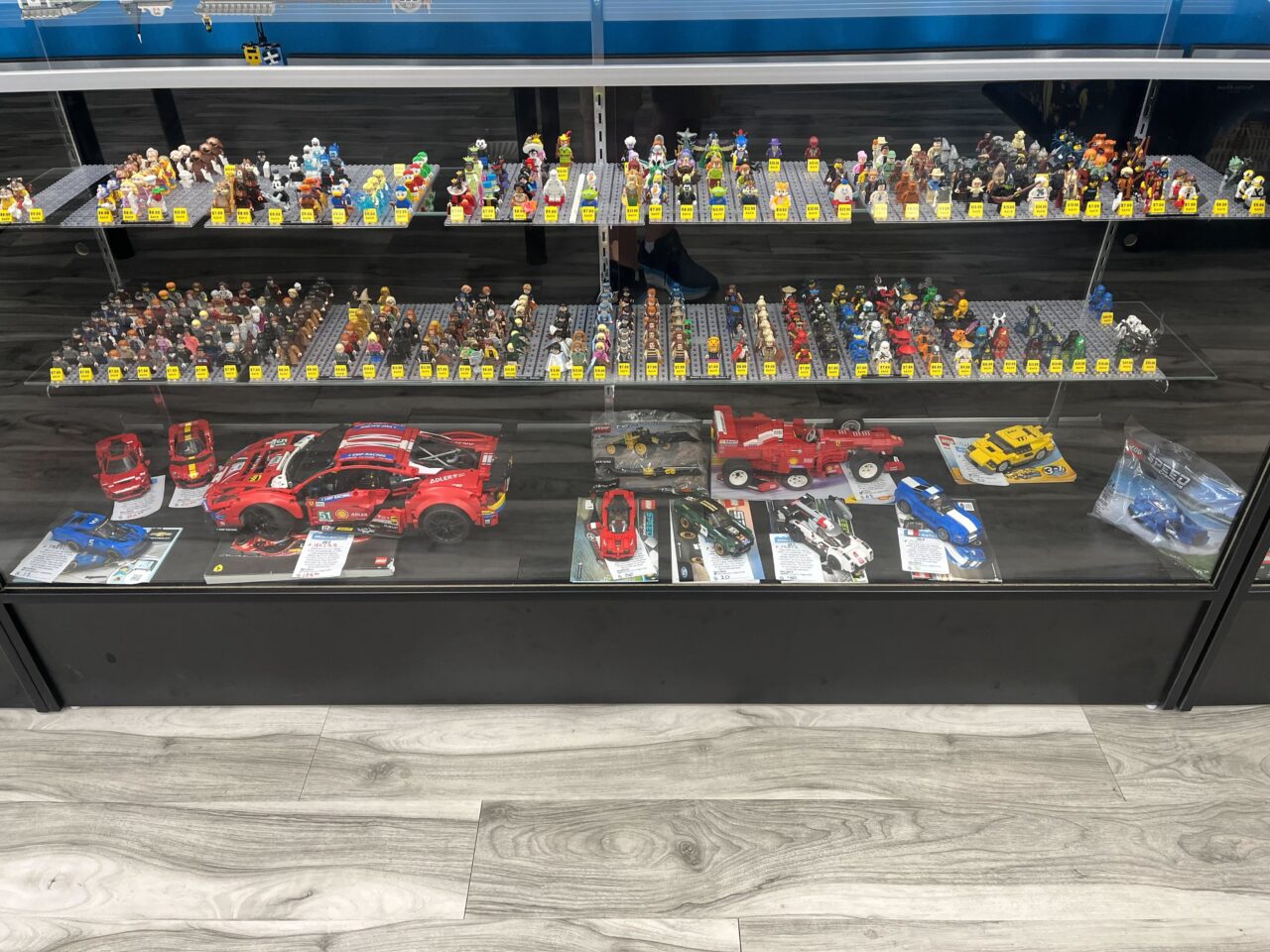 LEGO® Resale Store in Powell, OH | Bricks & Minifigs