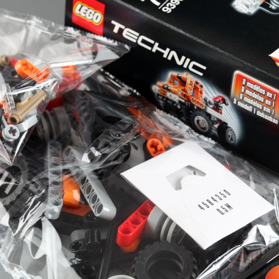 How to Start Your LEGO® Collection: A Beginner’s Guide