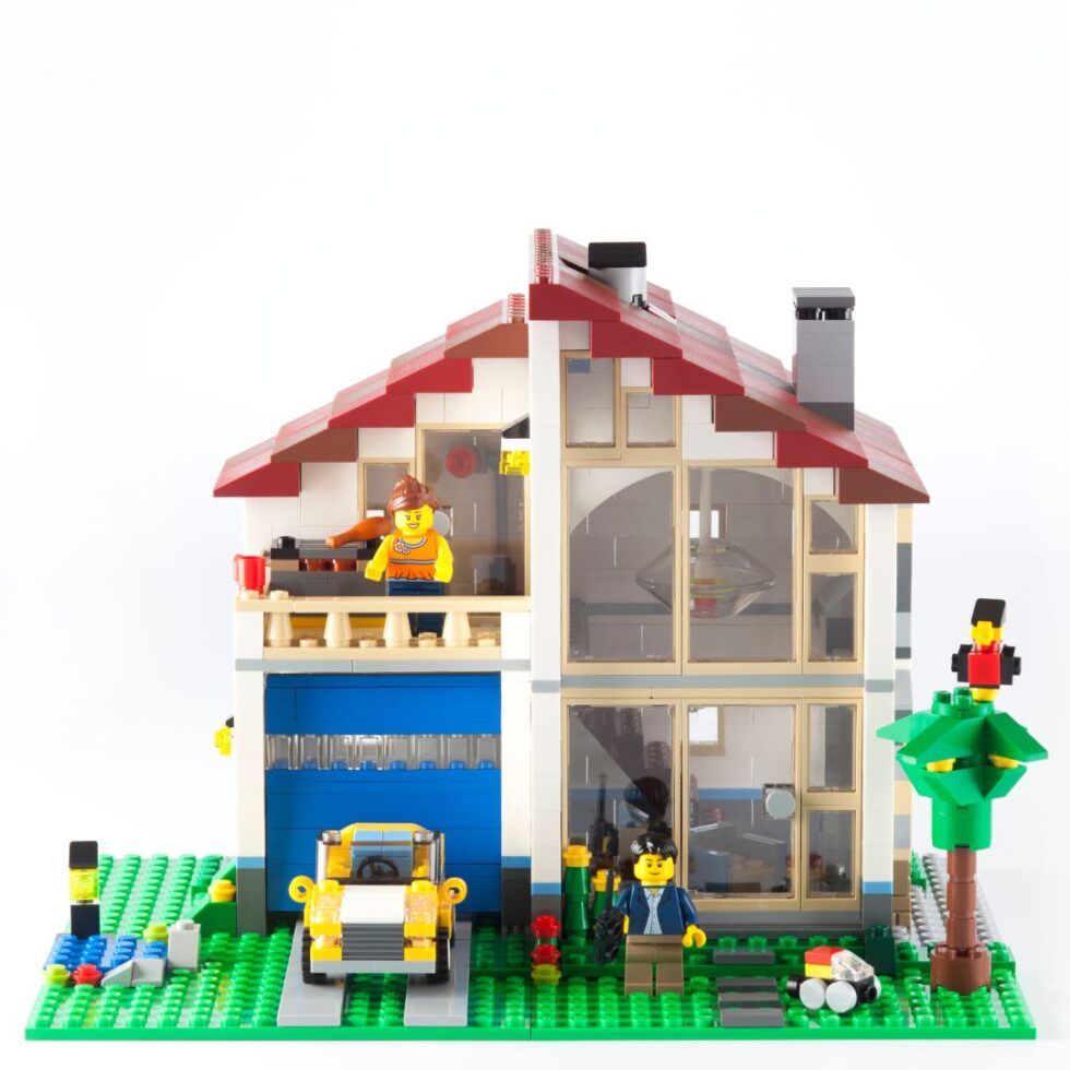 How to Start Your LEGO® Collection: A Beginner’s Guide