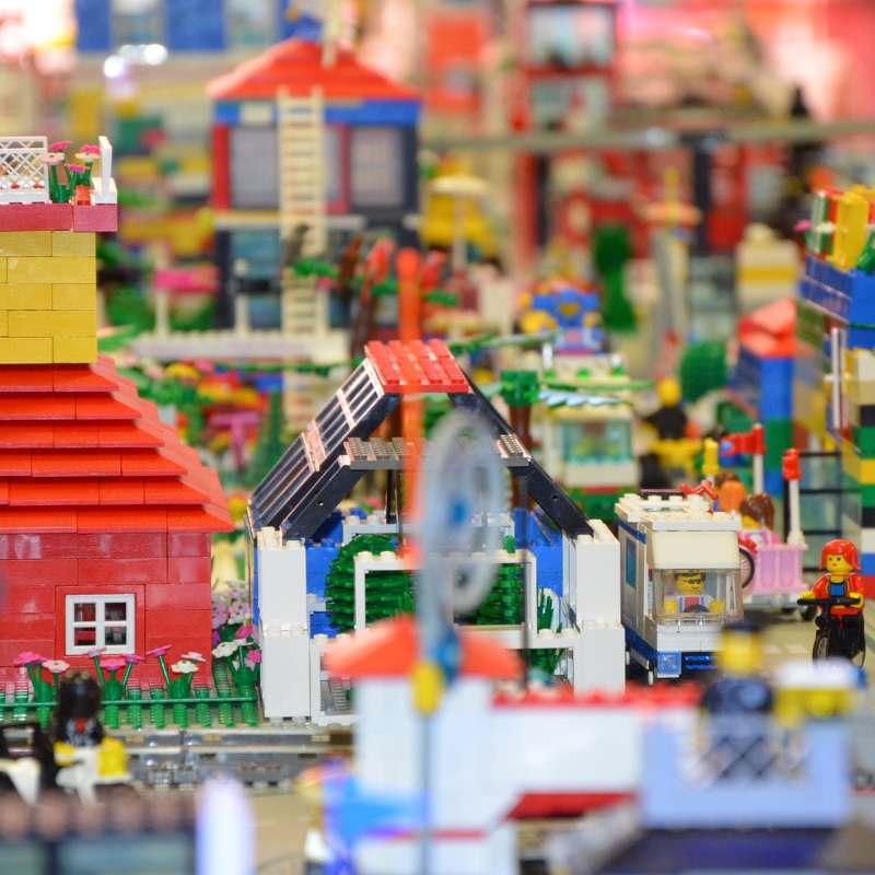 Building LEGO® Sets: Tips And Tricks From Expert Builders | BAM Corporate