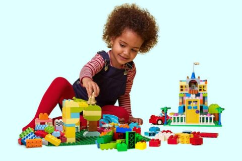 The Ultimate Fun For All LEGO Age Ranges | Bricks & Minifigs